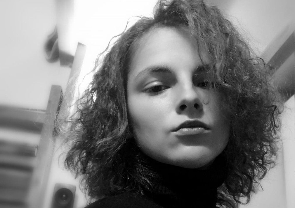 ALEKSANDRA BATINIĆ: Bandit, boem, novinar, violinista, pesnik Rade ...